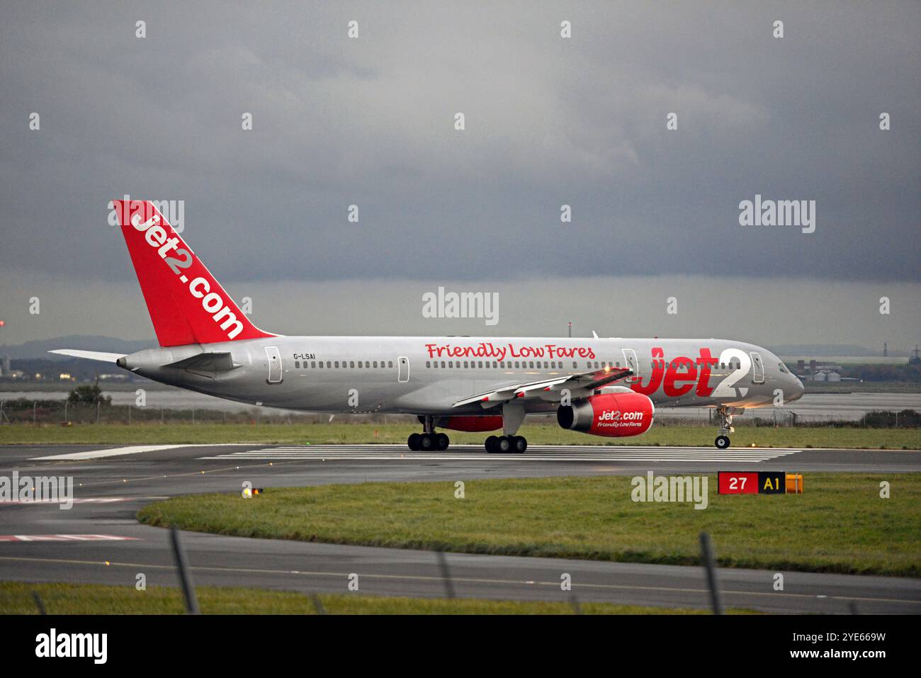 JET2 BOEING 757-21B, G-LSAI, departing LIVERPOOL JOHN LENNON AIRPORT ...