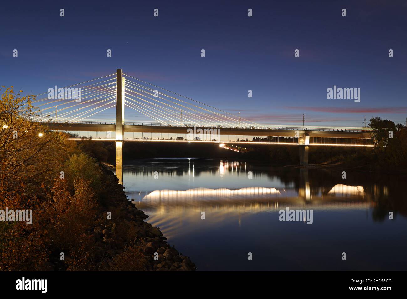 Tawatina lrt bridge edmonton hi-res stock photography and images - Alamy