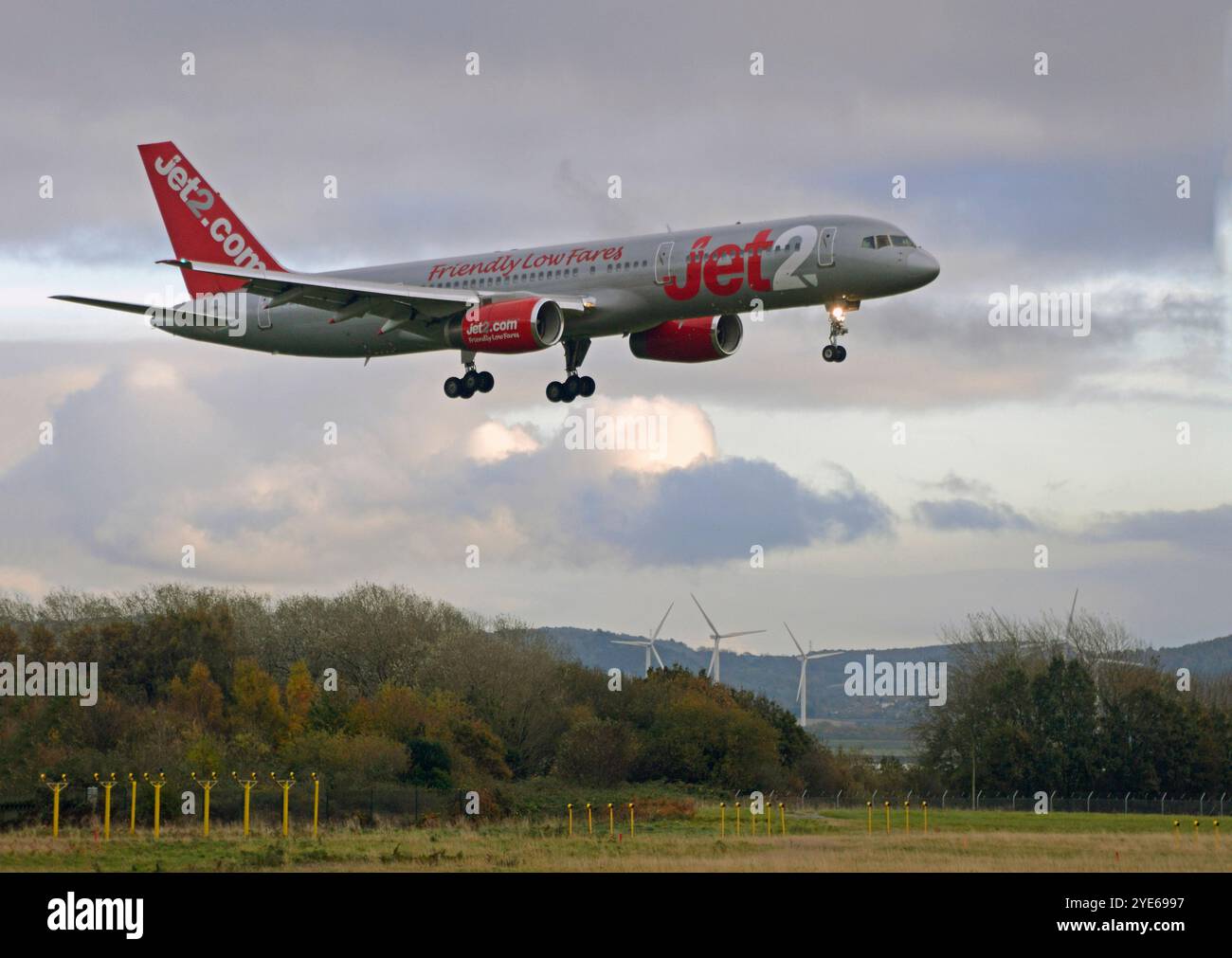 JET2 BOEING 757-21B, G-LSAI, arriving at LIVERPOOL JOHN LENNON AIRPORT from MANCHESTER Stock ...