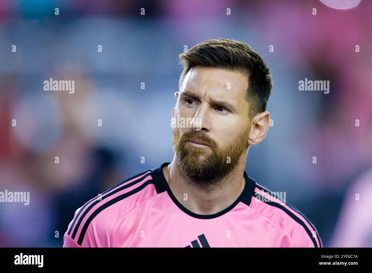 Lionel messi miami kick ball hi-res stock photography and images - Alamy