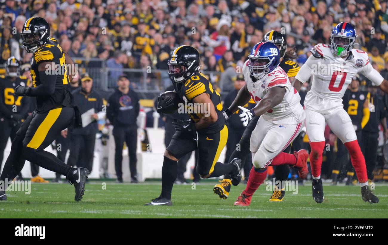 Pittsburgh, PA, USA. 28th Oct, 2024. Jaylen Warren #30 during the ...