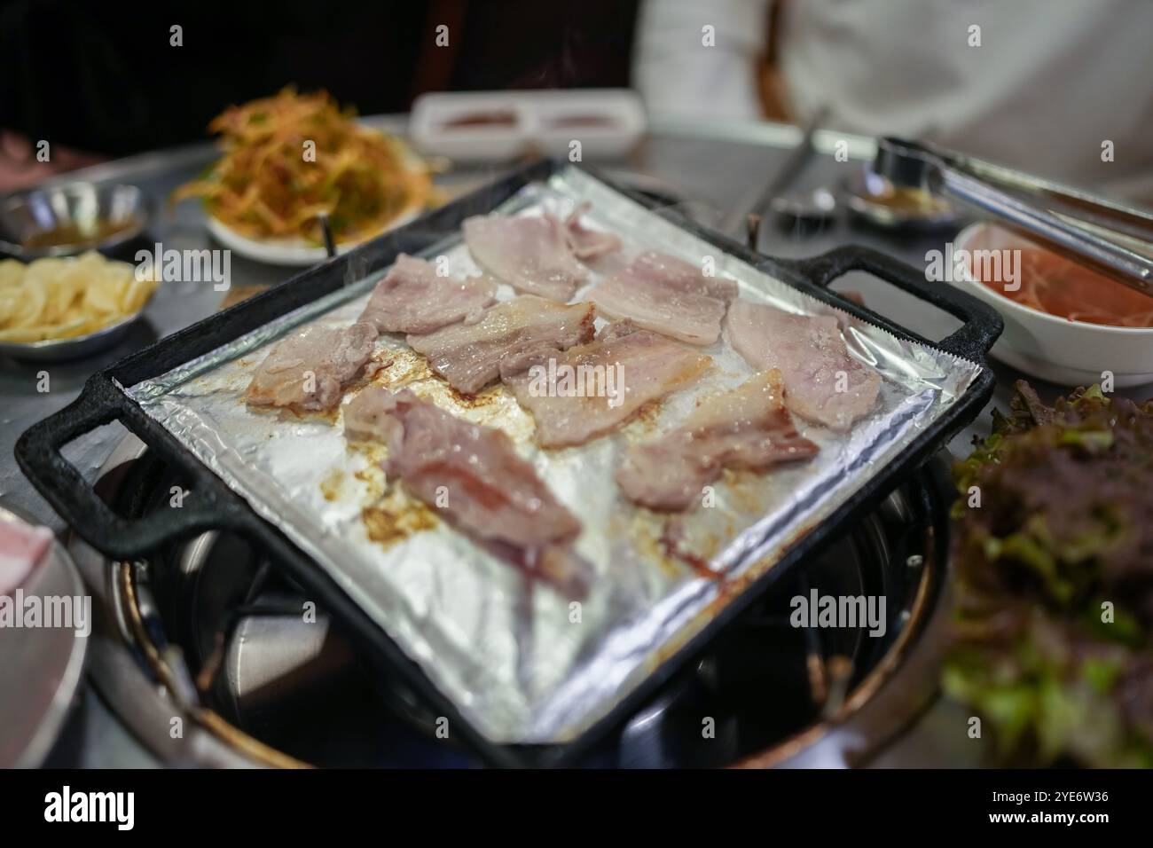 A delicious samgyeopsal restaurant in Jongno District, Seoul, South ...