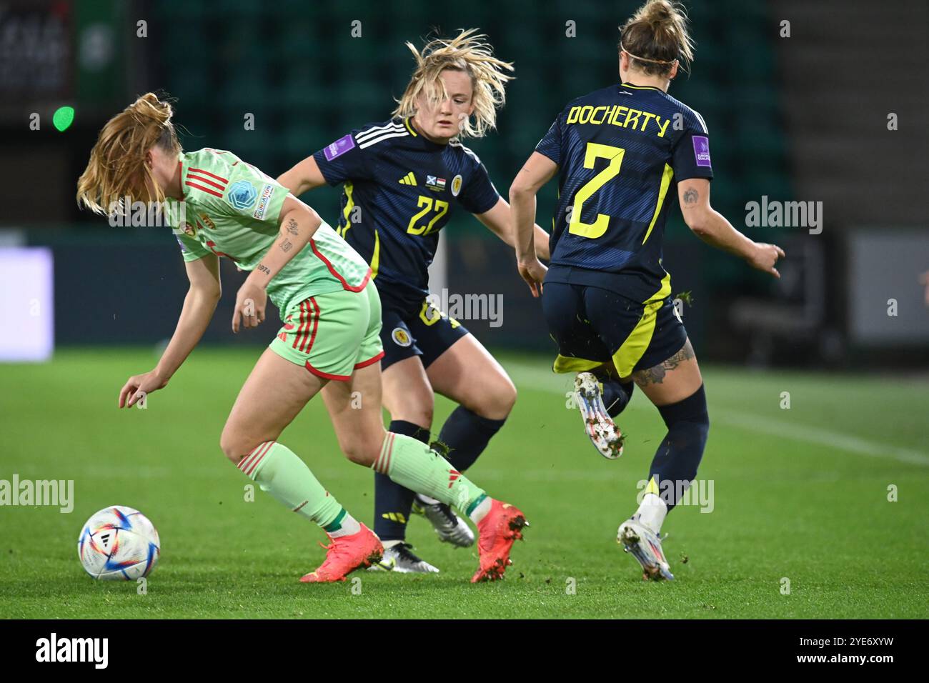 Scotlands erin cuthbert takes on emoke papal hungary hi-res stock ...
