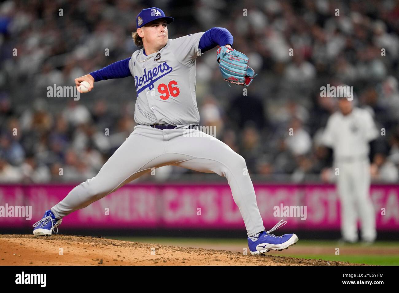 Los Angeles Dodgers pitcher Landon Knack throws against the New York ...