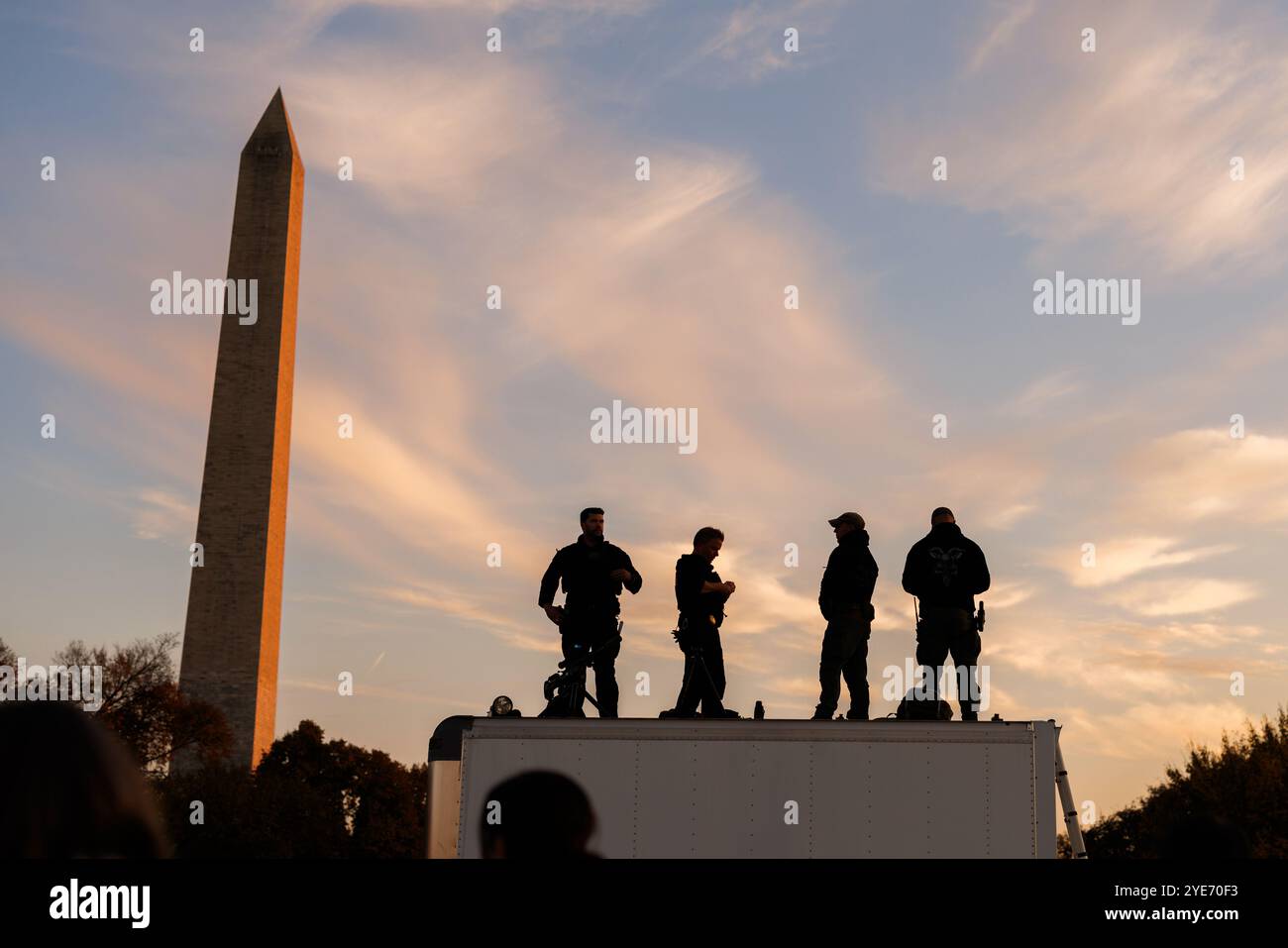 Snipers white house hi-res stock photography and images - Alamy