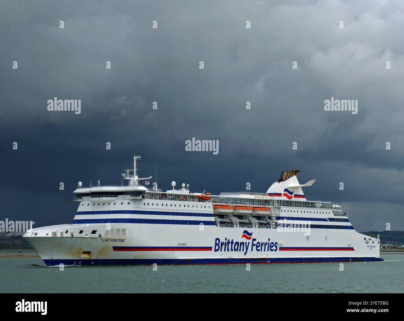 Mehrere kabinen hi-res stock photography and images - Alamy