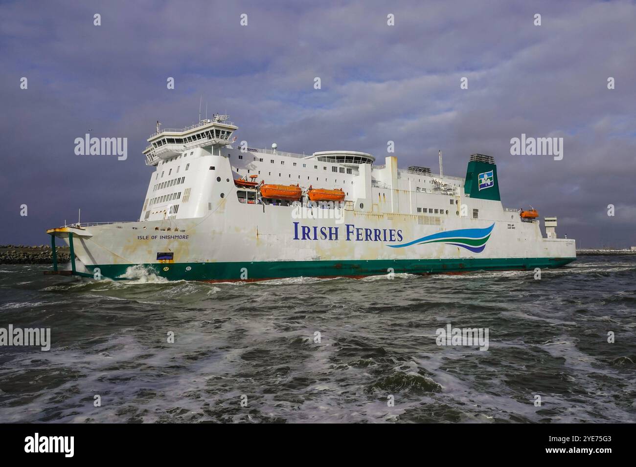 Symbolbild FÅ hre Isle of Inishmore der Irish Ferries, robustes Design ...