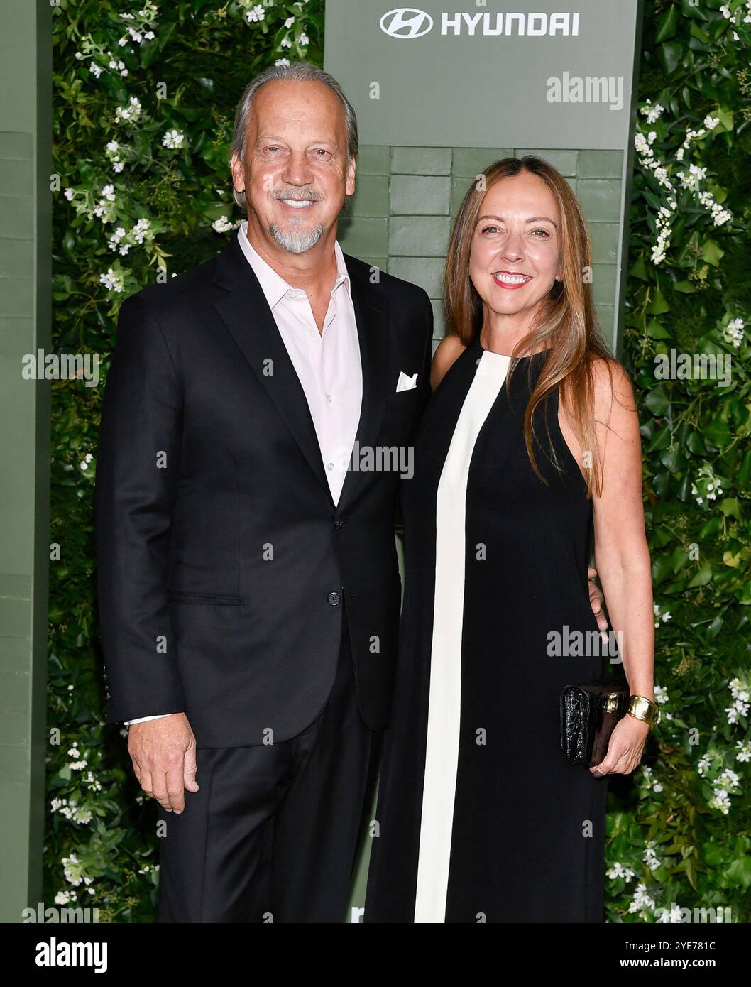 Stephen Alesch, left, and Robin Standefer attend the WSJ. Magazine ...