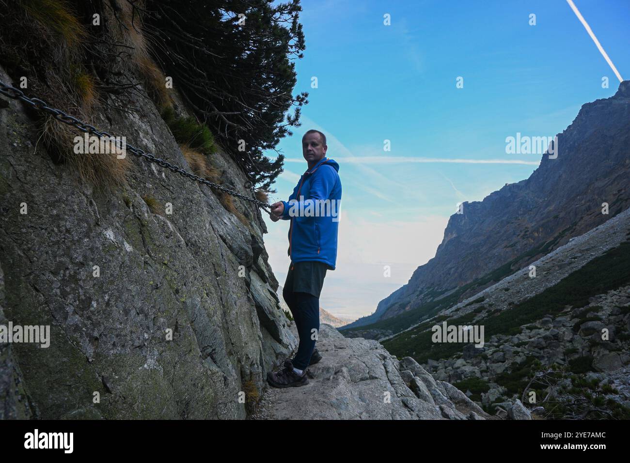 Chain of mountain hi-res stock photography and images - Alamy