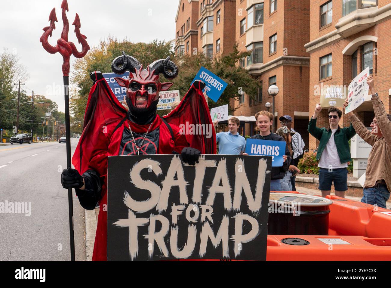 Students opposed to Donald Trump protest outside Georgia Tech before ...