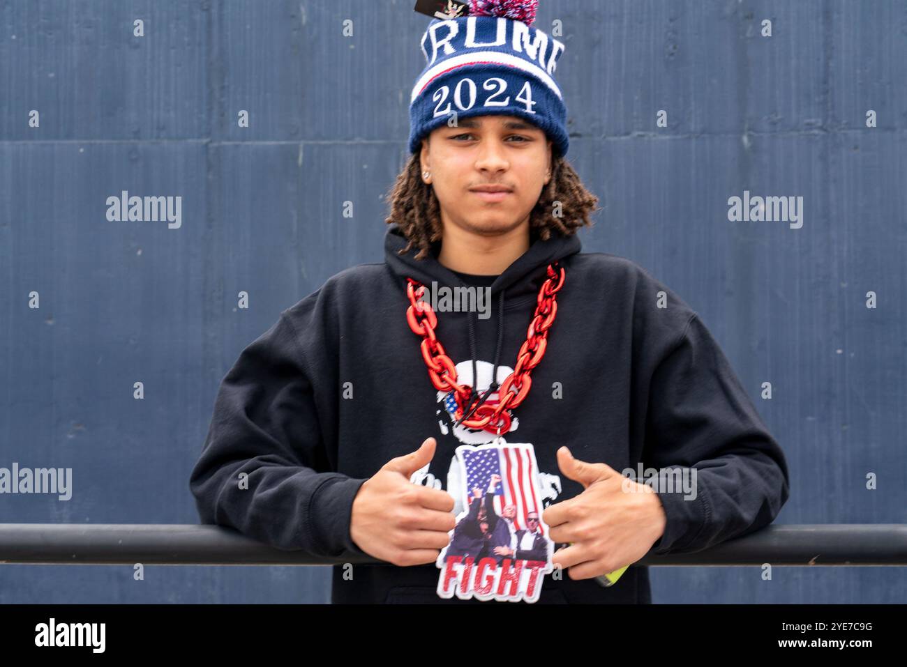 Vendors sell Trump election merchandise outside Georgia Tech before ...