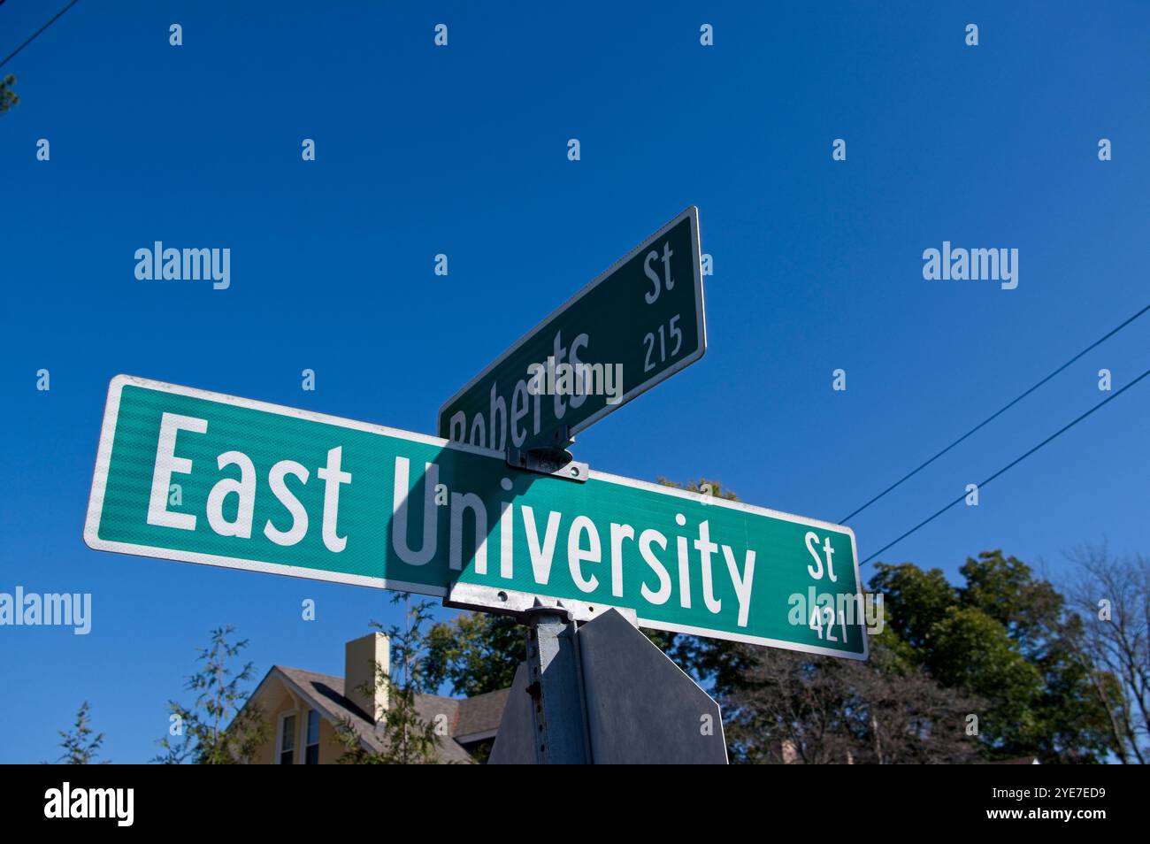 Navigation signs hi-res stock photography and images - Alamy
