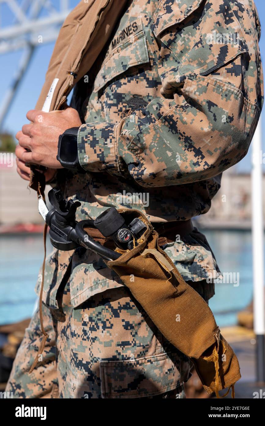 A U.S. Marine with the 11th Marine Expeditionary Unit, I Marine ...