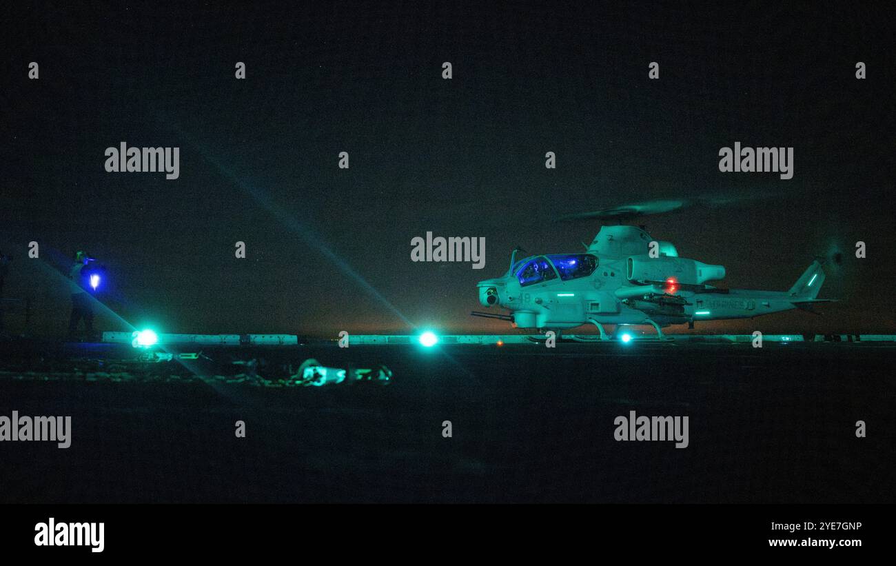 U.S. Navy Aviation Boatswain’s Mate (Handling) 1st Class Reyvin Olaes ...