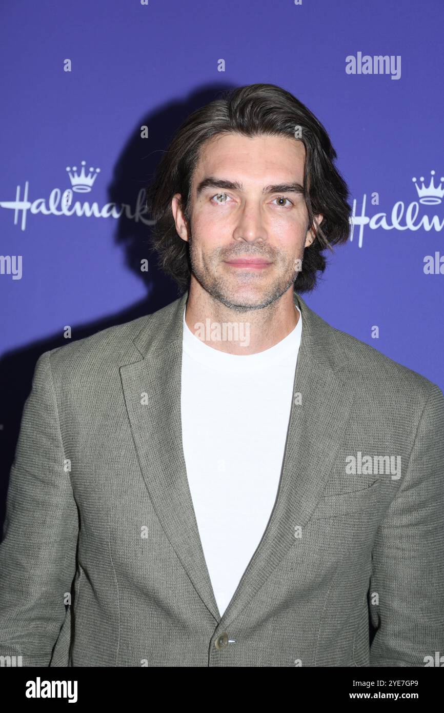West Hollywood, California, USA 29th October 2024 Actor Peter Porte ...