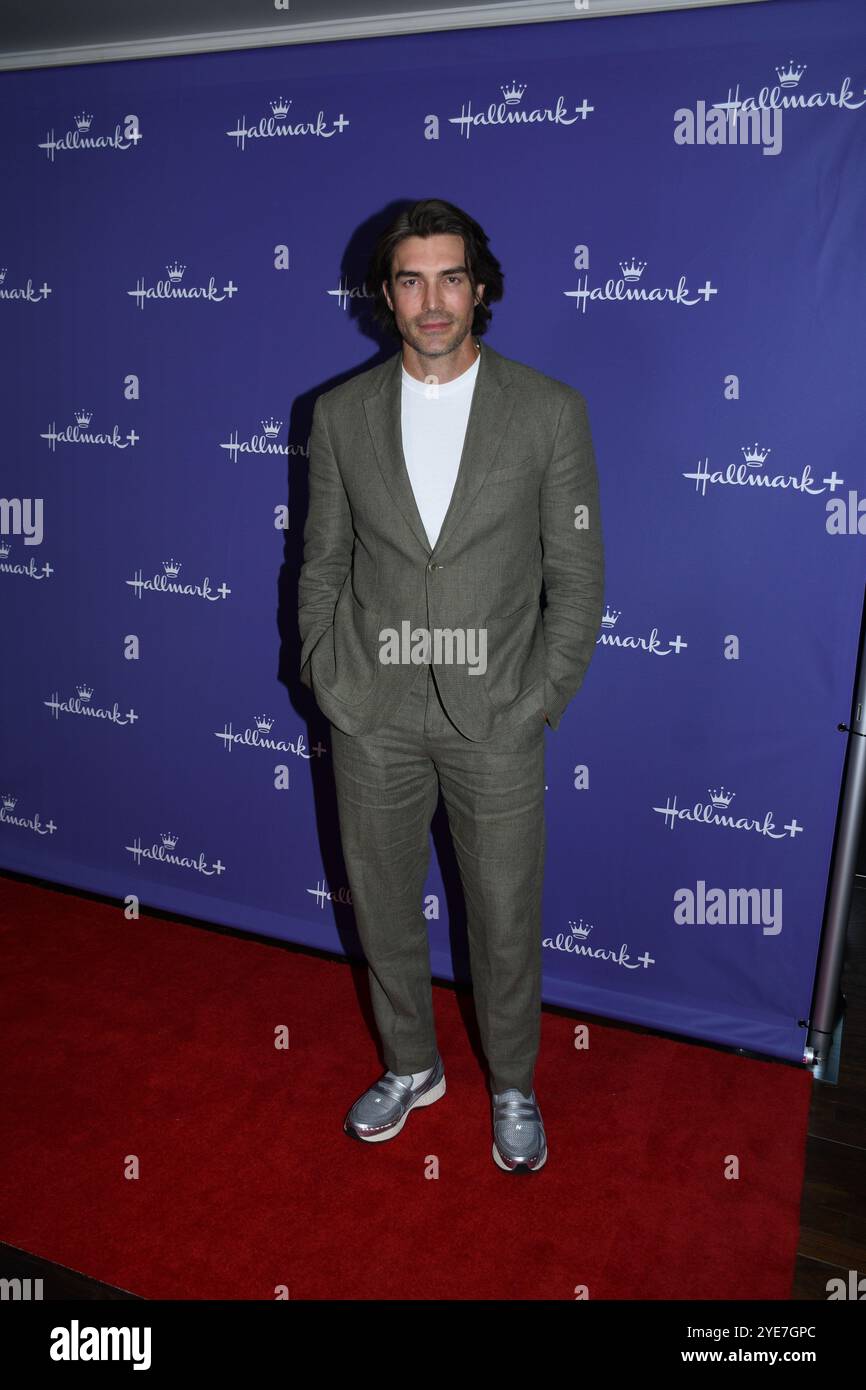 West Hollywood, California, USA 29th October 2024 Actor Peter Porte ...