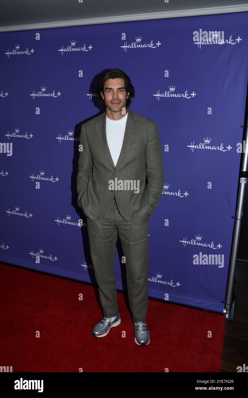West Hollywood, California, USA 29th October 2024 Actor Peter Porte ...