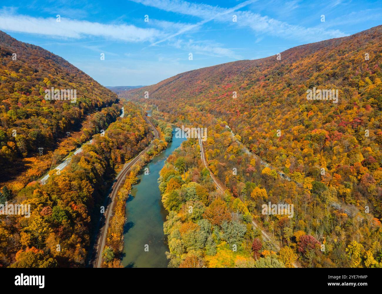 The Conemaugh River flows through a valley from Johnstown, Pennsylvania ...