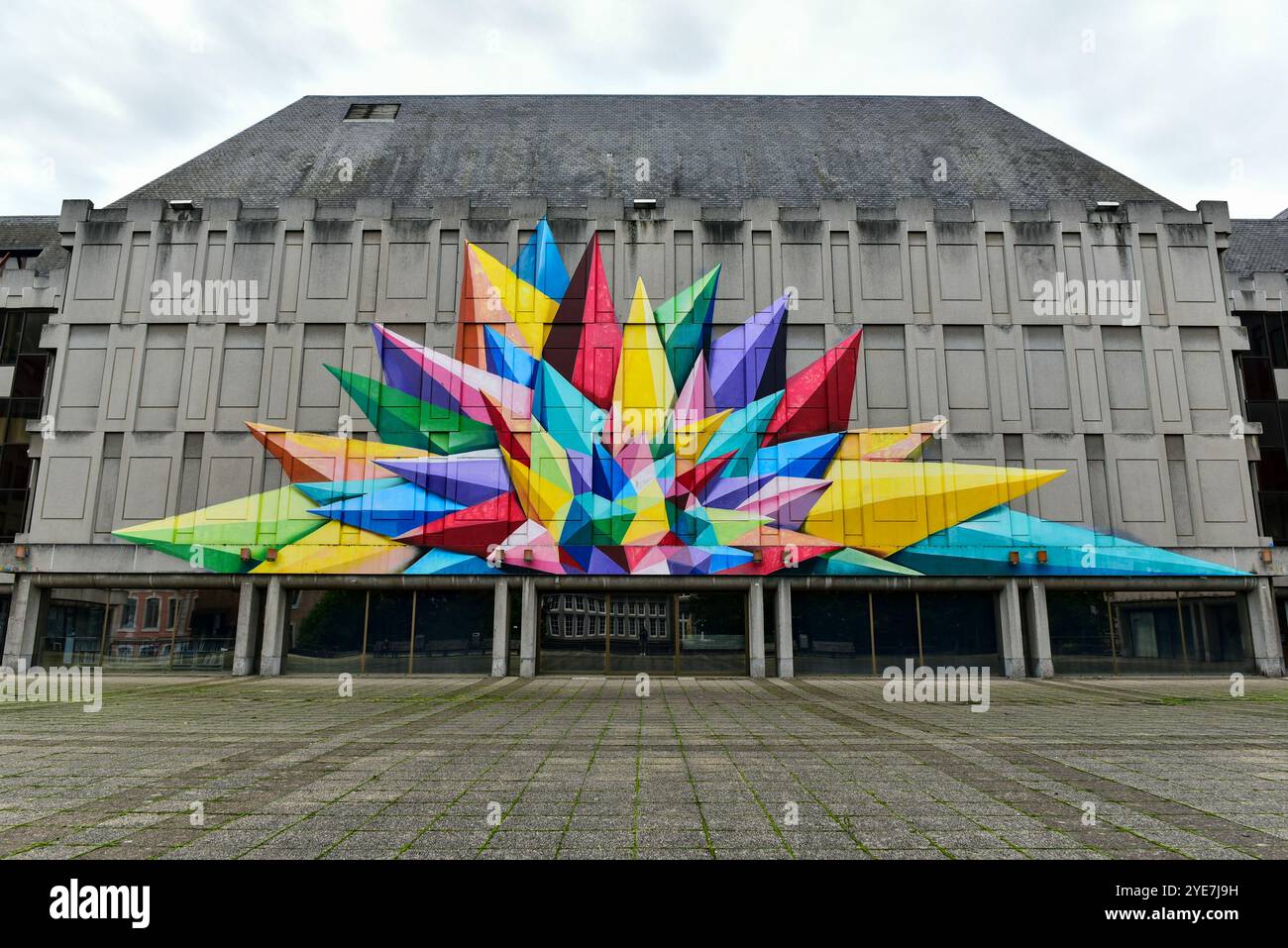 Saint georges block hi-res stock photography and images - Alamy