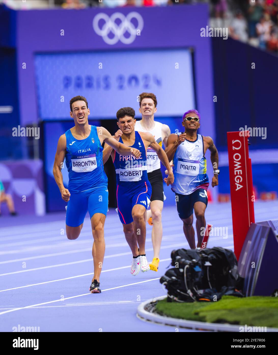 Simone Barontini participating in the 800 meters at the Paris 2024 Olympic Games Stock Photo - Alamy