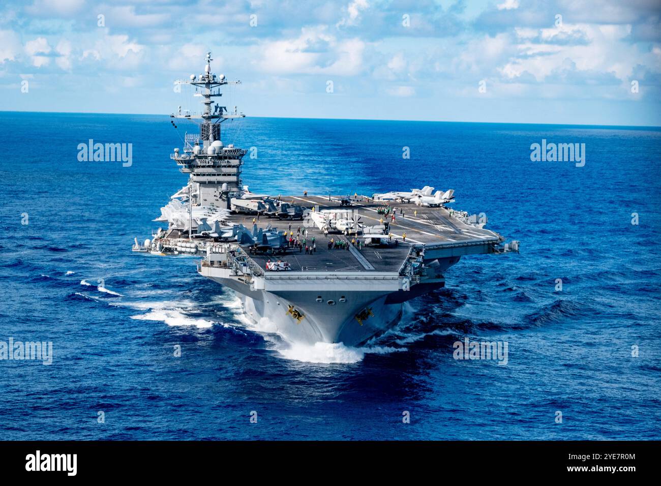 U.S. 7th Fleet’s premiere forward-deployed aircraft carrier USS George ...
