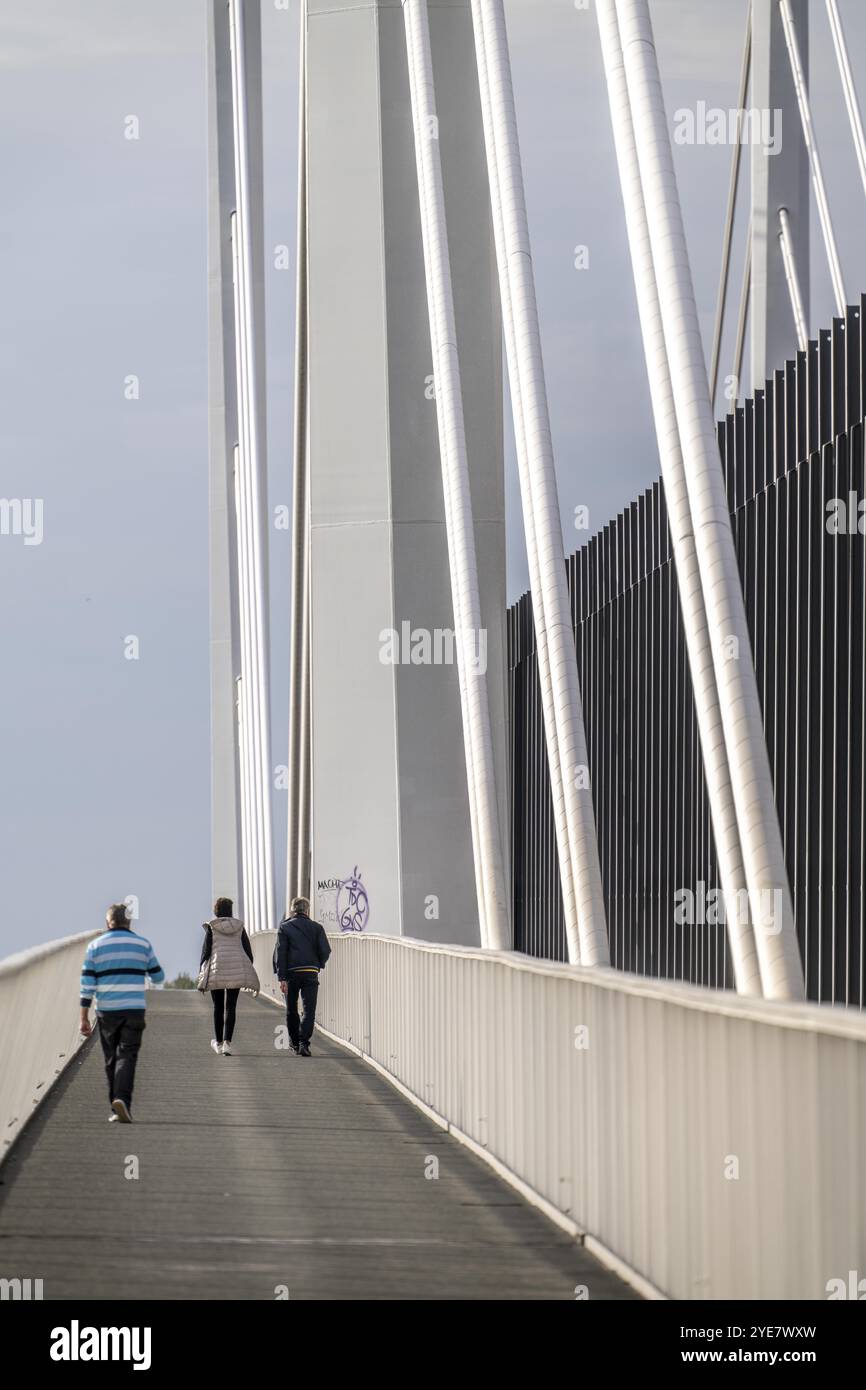 Pedestrian walkway barriers hi-res stock photography and images - Alamy