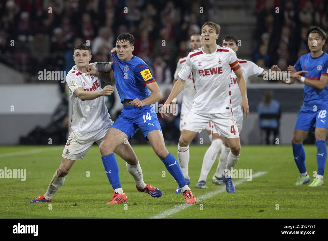 Eric Martel (1.FC Koeln, Midfield, #6), Max Geschwill (Defence ...