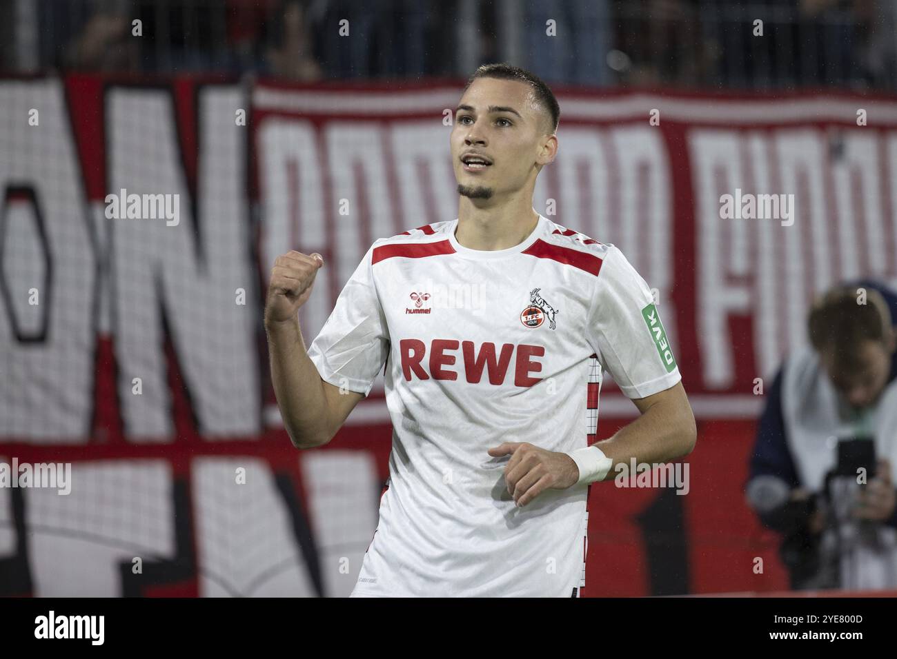 Tim Lemperle (1.FC Koeln, Sturm, #19), DFB Pokal: 1.FC Koeln, Holstein ...