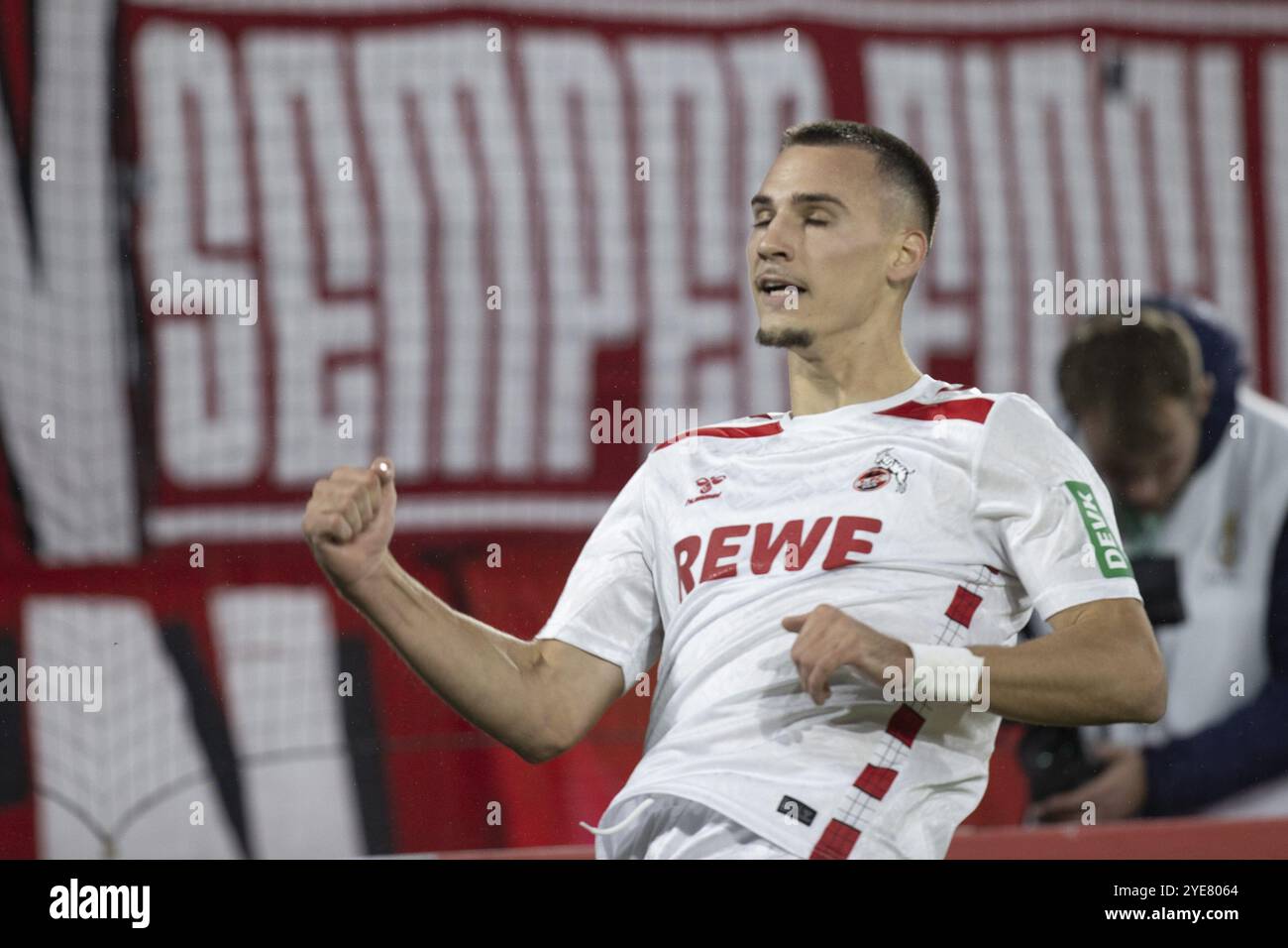 Tim Lemperle (1.FC Koeln, Sturm, #19), DFB Pokal: 1.FC Koeln, Holstein ...