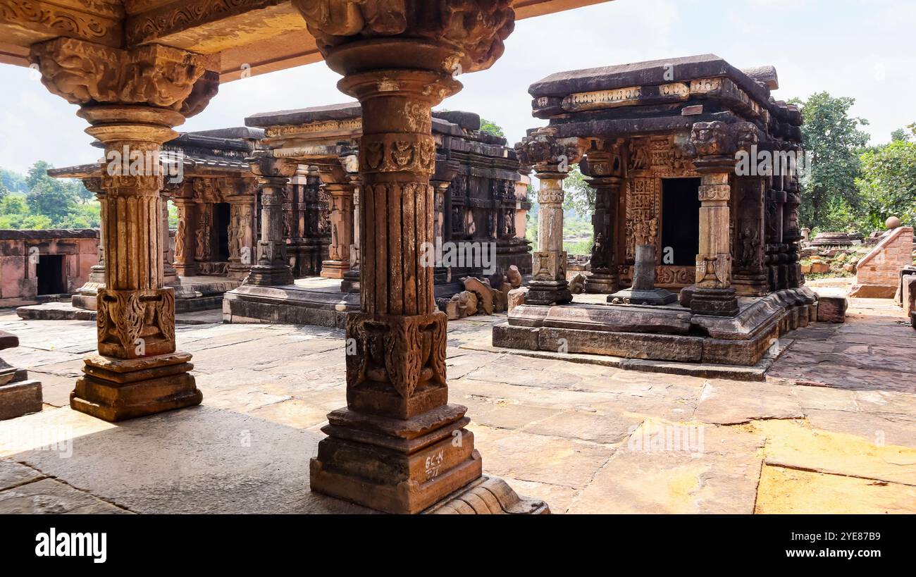 Baradari temple group hi-res stock photography and images - Alamy