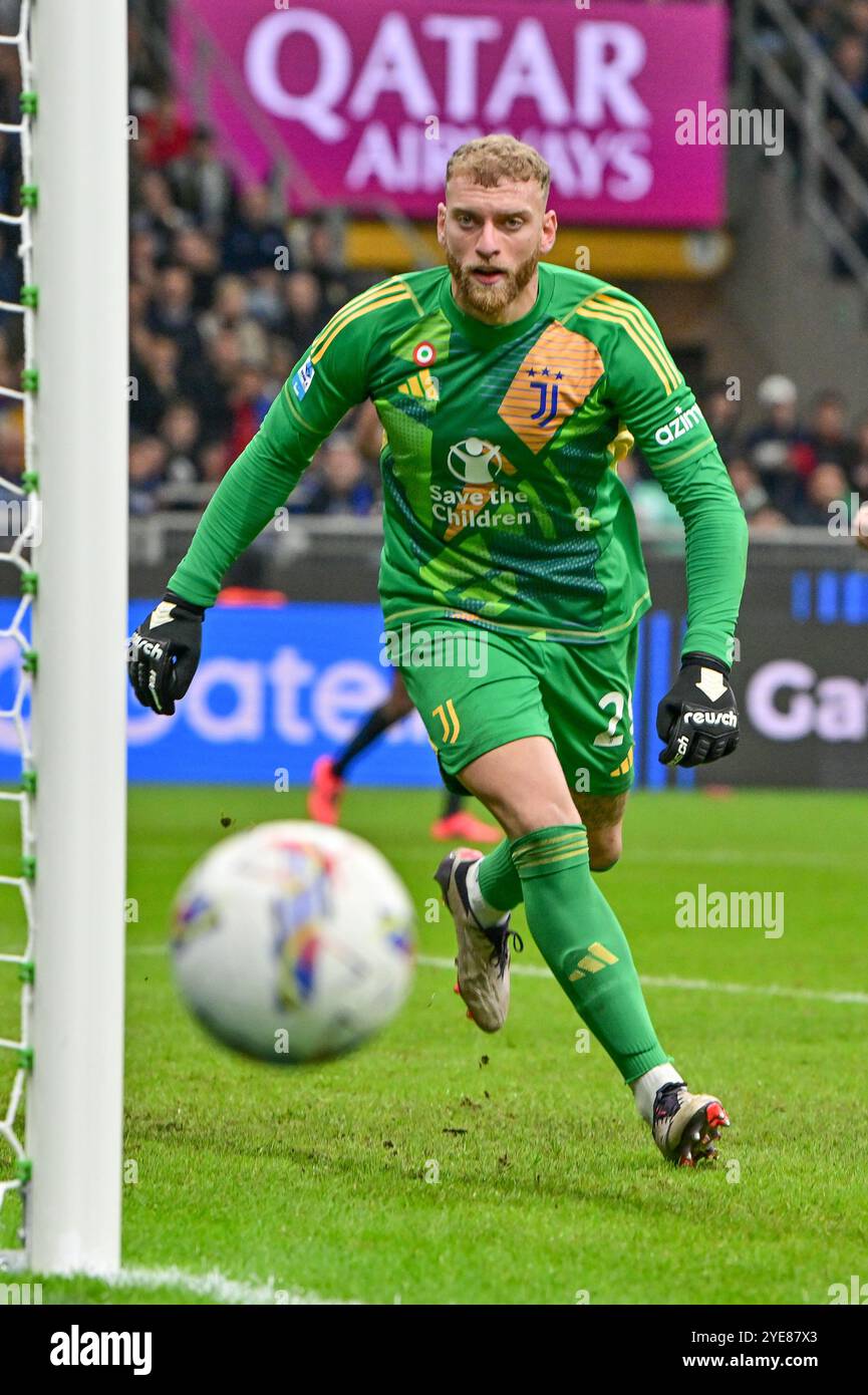 Milano, Italy. 27th Oct, 2024. Goalkeeper Michele Di Gregorio of ...