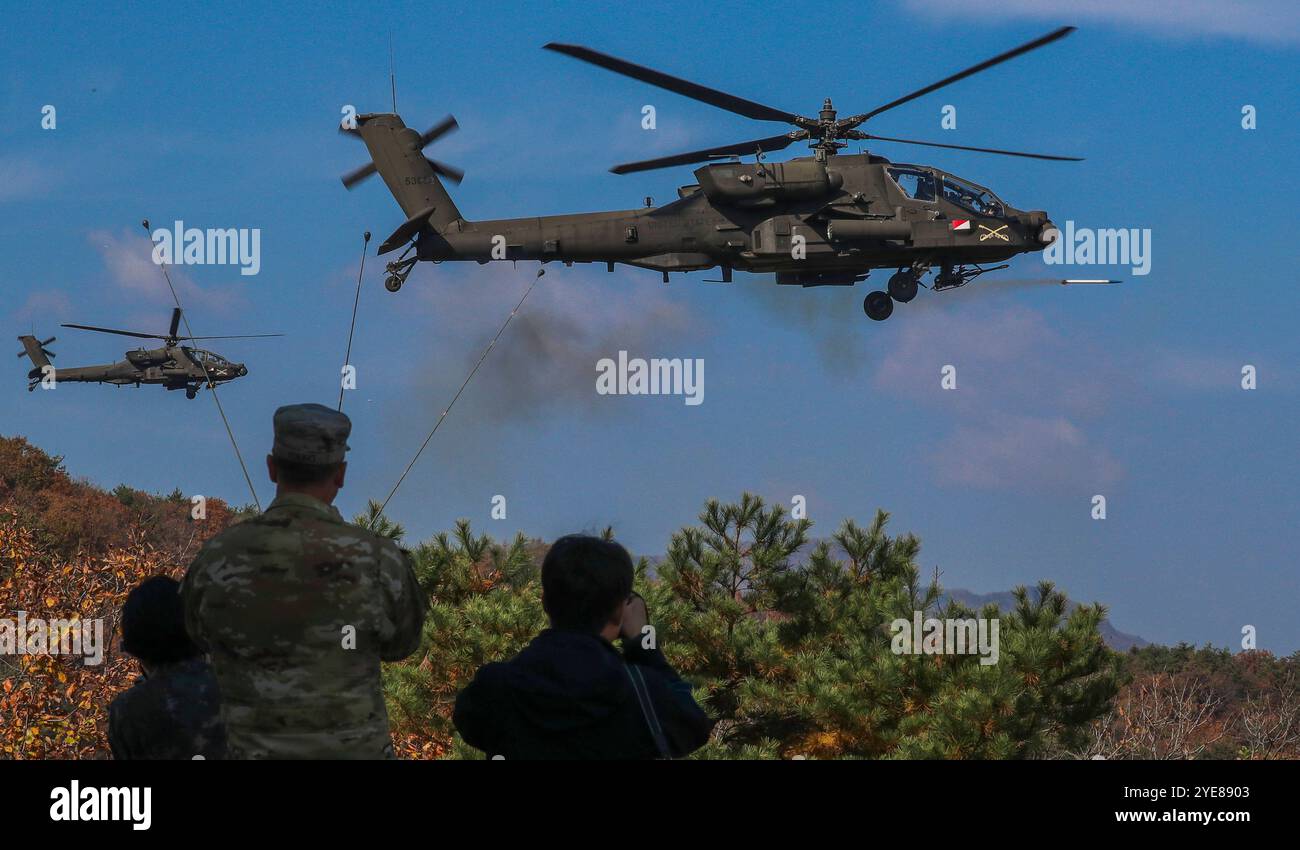 US and South Korea Combined Division live-fire drills in Pocheon US AH ...