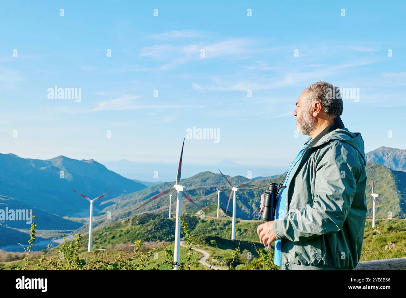 Binocular station hi-res stock photography and images - Alamy