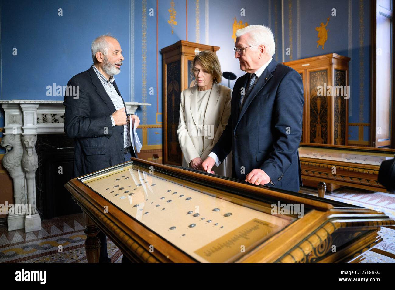 Athen, Greece. 30th Oct, 2024. Federal President Frank-Walter ...