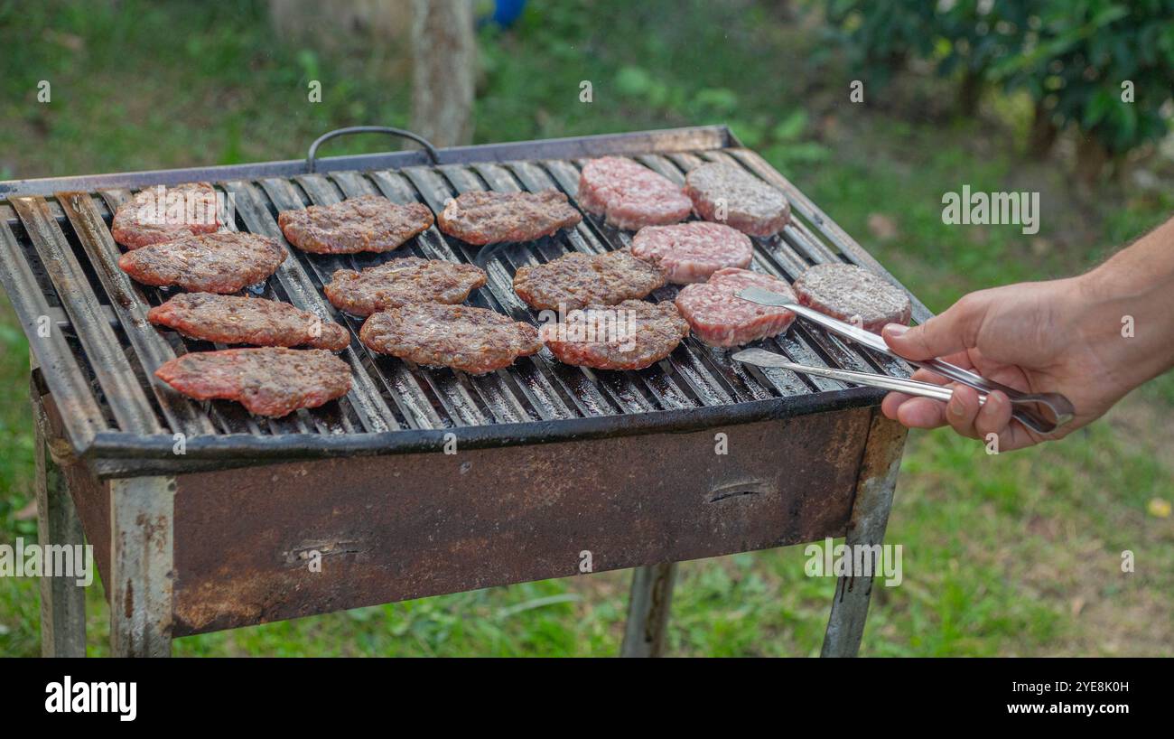 Overhead view grilled rack hi-res stock photography and images - Alamy