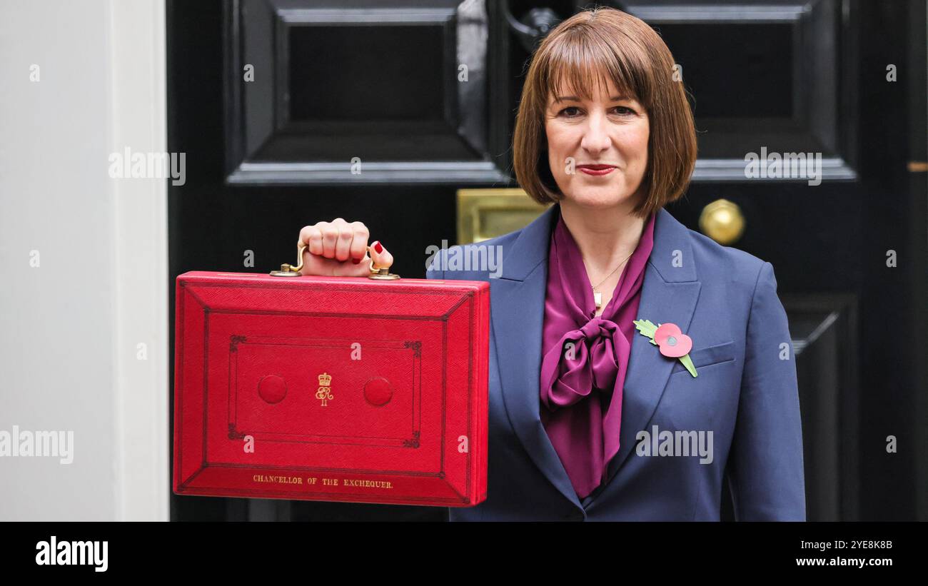 Emma reynolds rachel reeves hi-res stock photography and images - Alamy