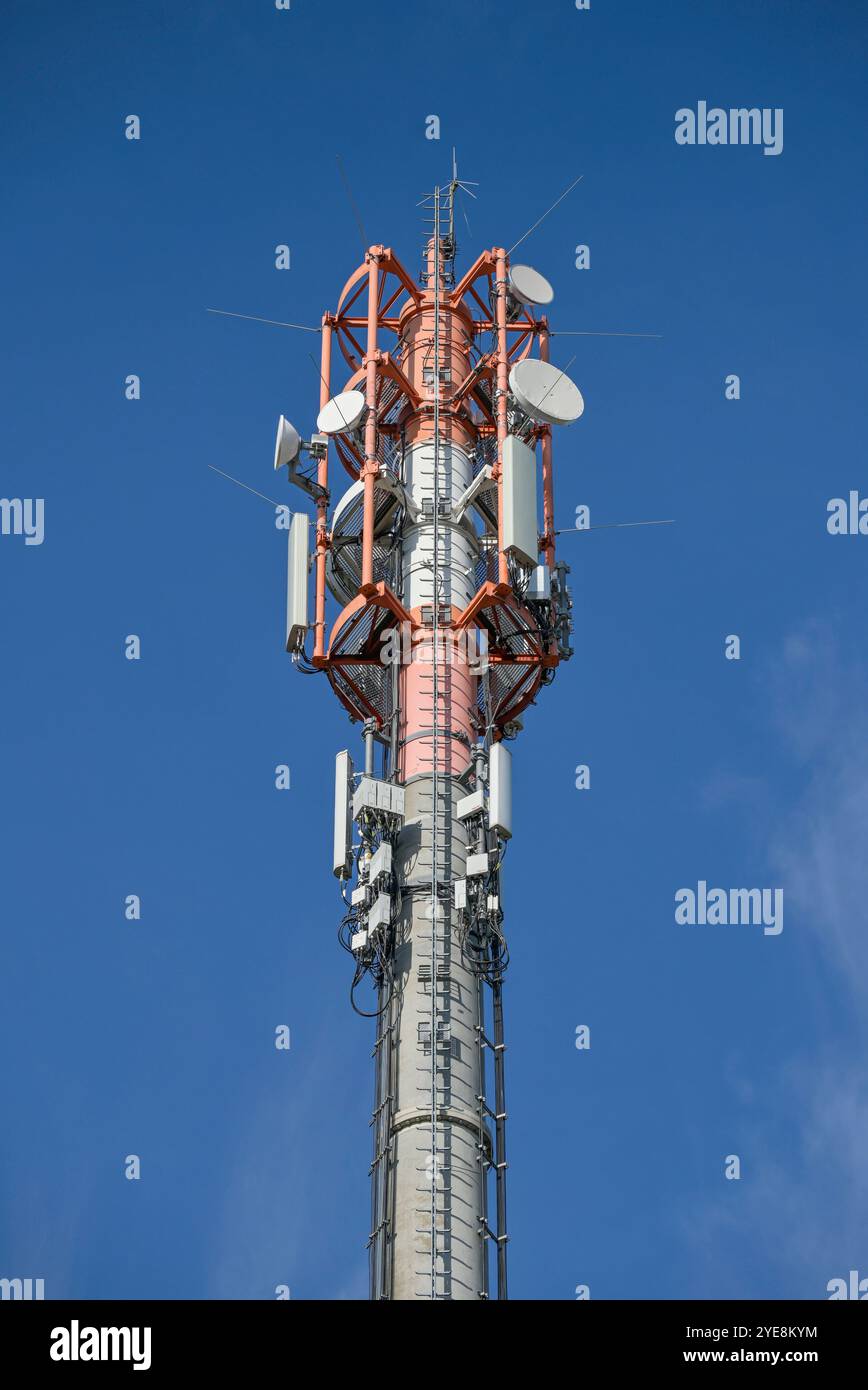 5g funkmast hi-res stock photography and images - Alamy