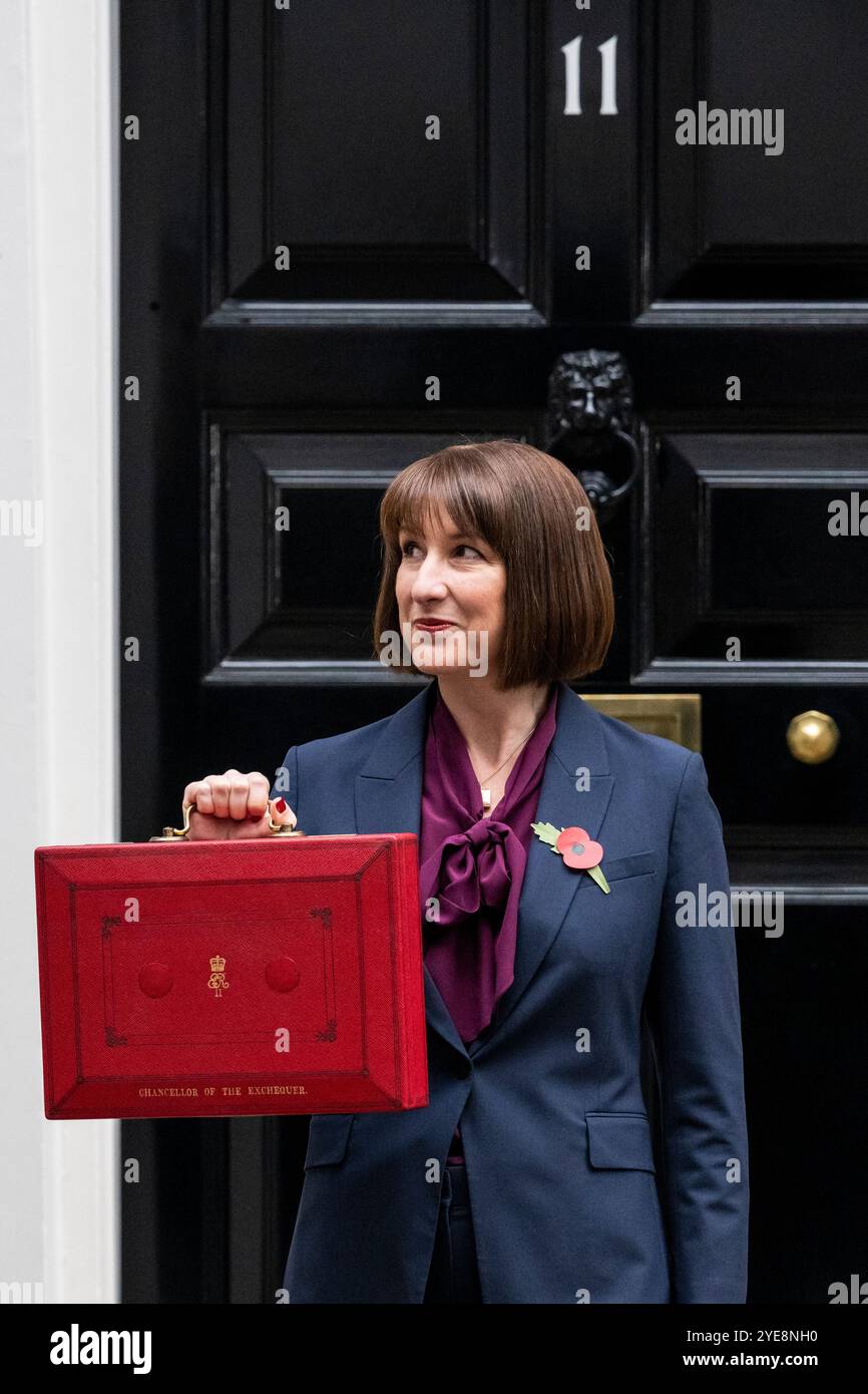 Rachel reeves budget in the commons hi-res stock photography and images ...