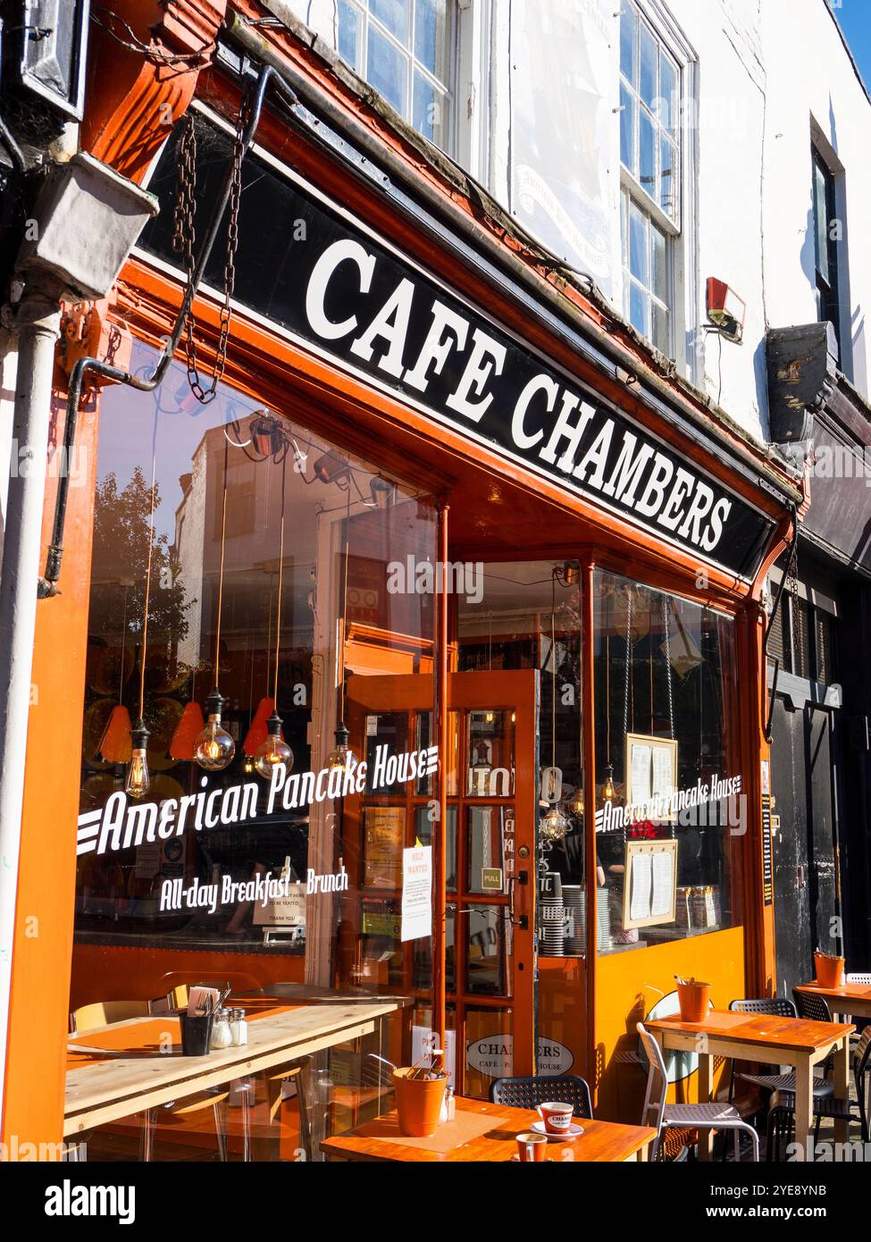 Cafe chambers canterbury hi-res stock photography and images - Alamy