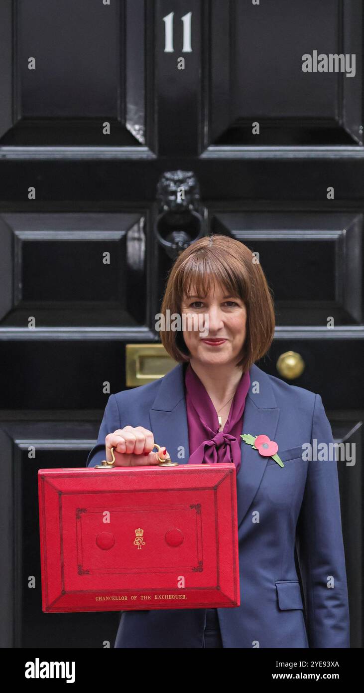 London, UK. 30th Oct, 2024. Rachel Reeves, Chancellor of the Exchequer ...
