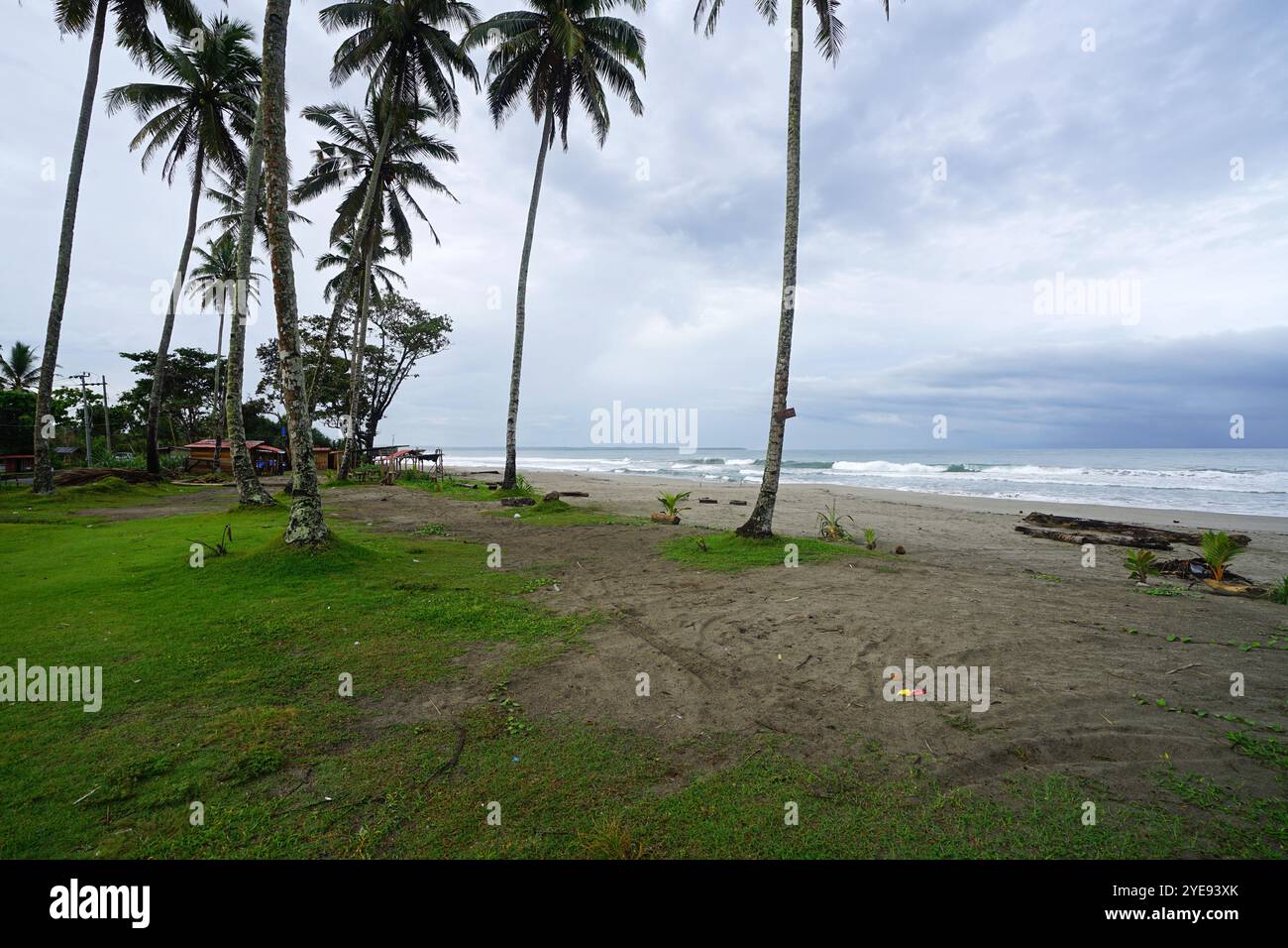 Pantai mandiri hi-res stock photography and images - Alamy