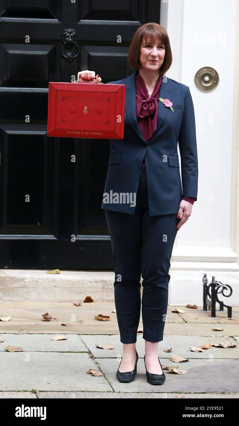 Rachel Reeves, UK chancellor of the exchequer poses for photos outside ...