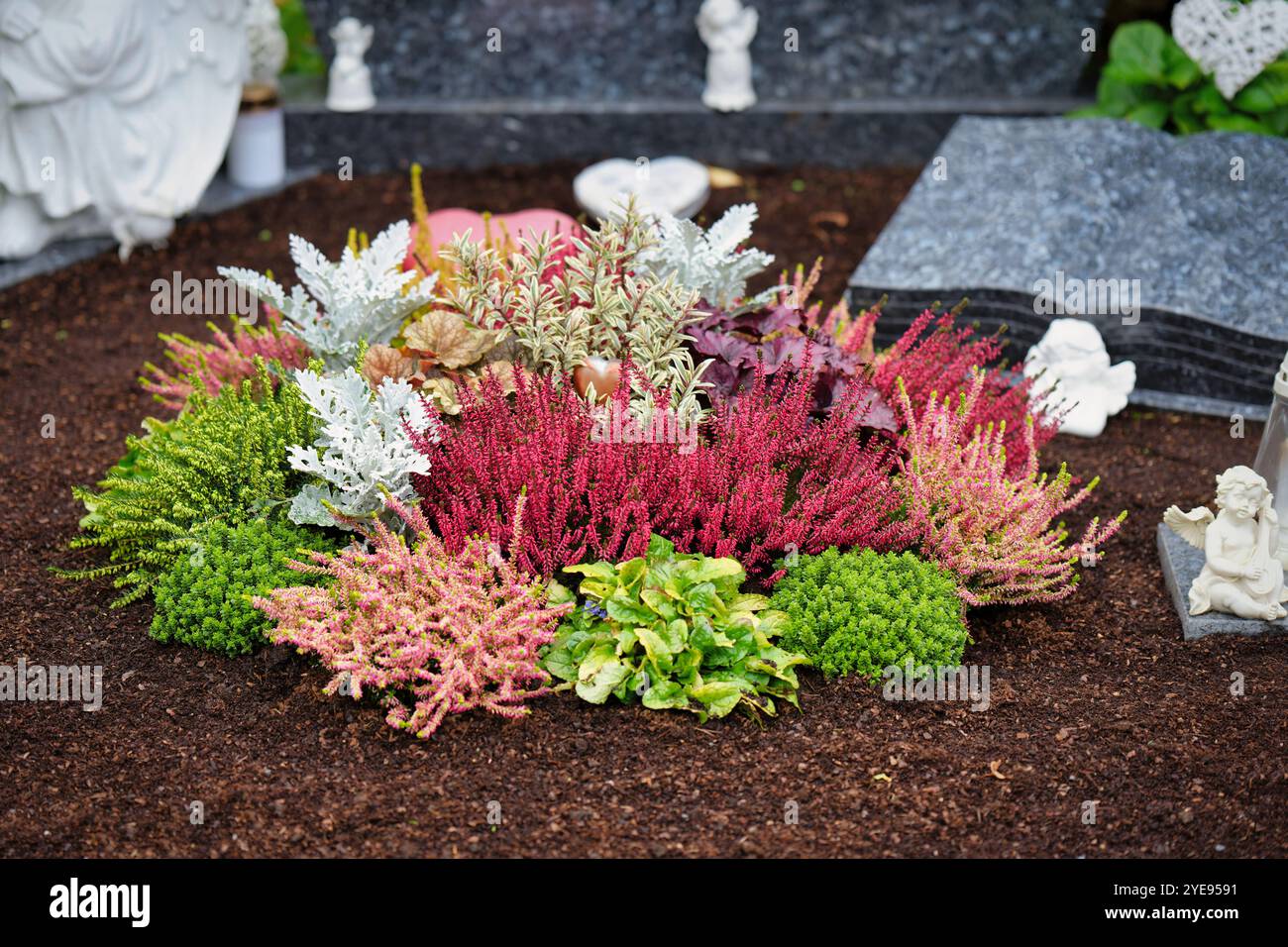 Colorful cemetery nature hi-res stock photography and images - Alamy