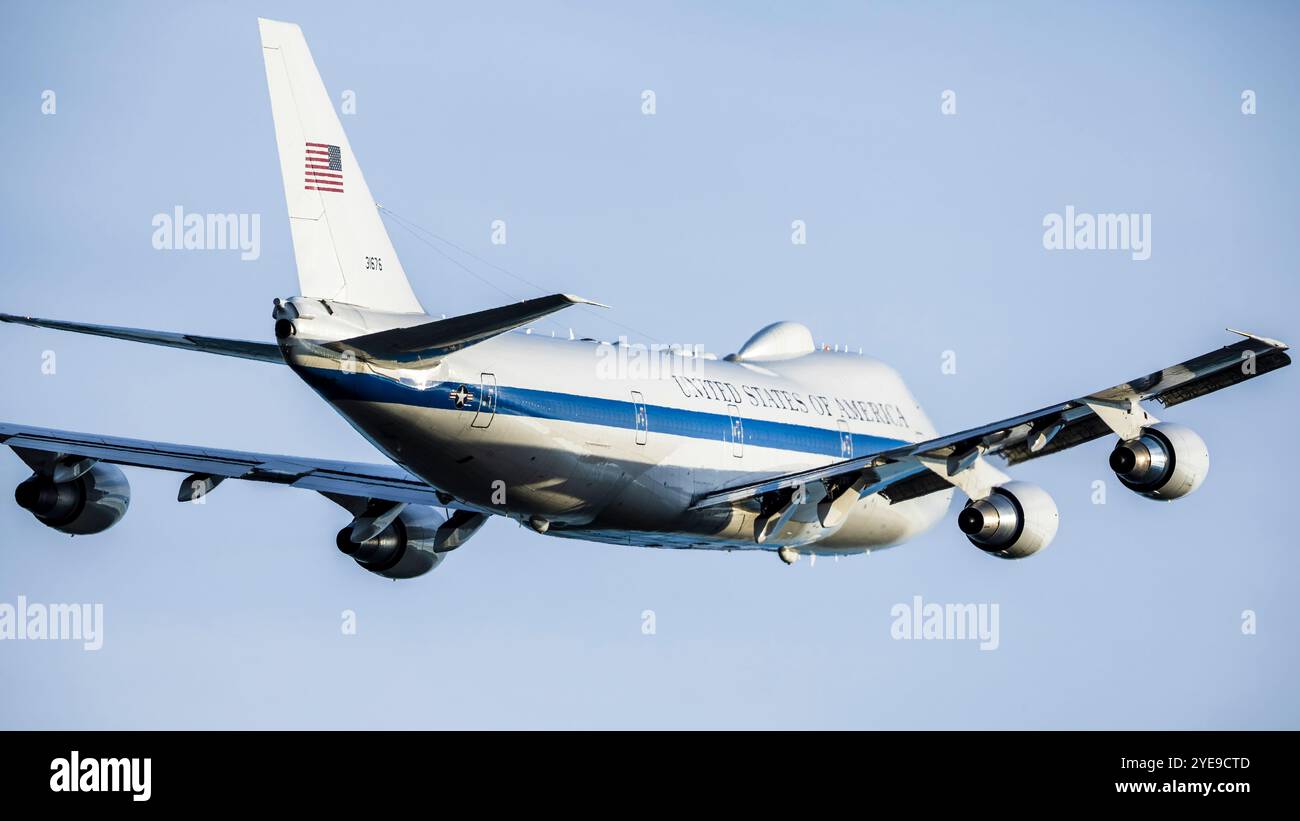 Reg: 73-1676. United States - US Air Force (USAF). Boeing E-4B Stock ...