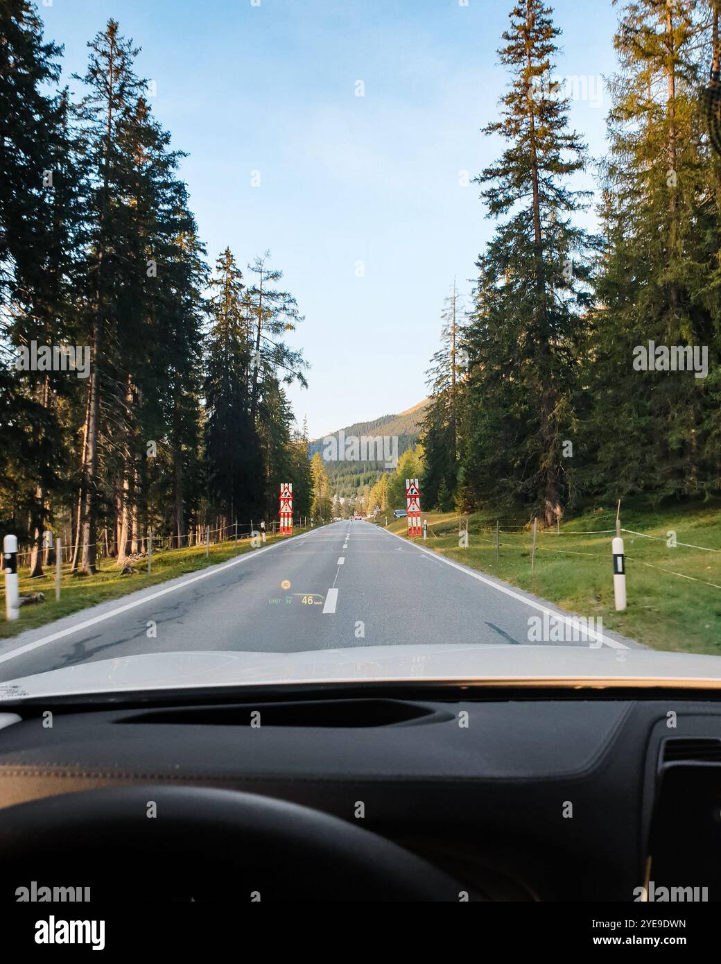 Stretch of road hi-res stock photography and images - Alamy