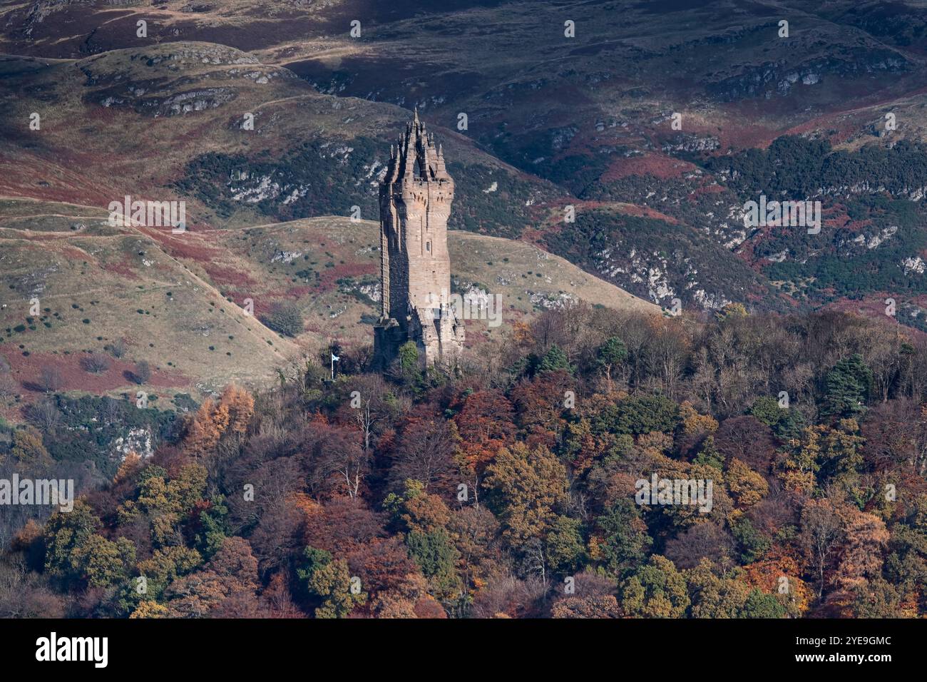 Abbey craig backed hi-res stock photography and images - Alamy