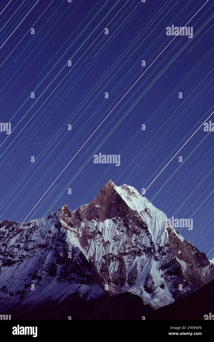Star trails over himalayas hi-res stock photography and images - Alamy