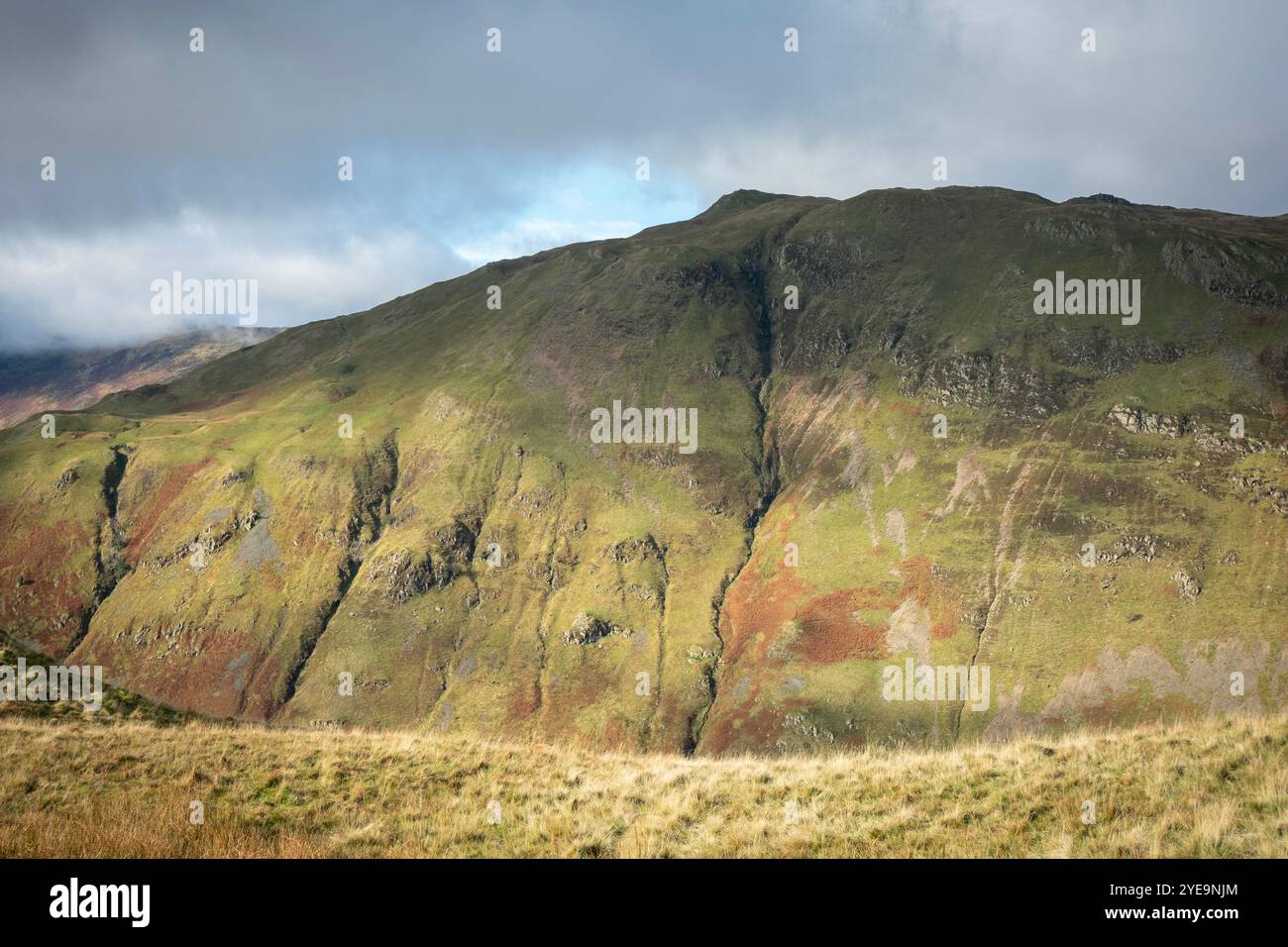 View looking across mountain top hi-res stock photography and images ...