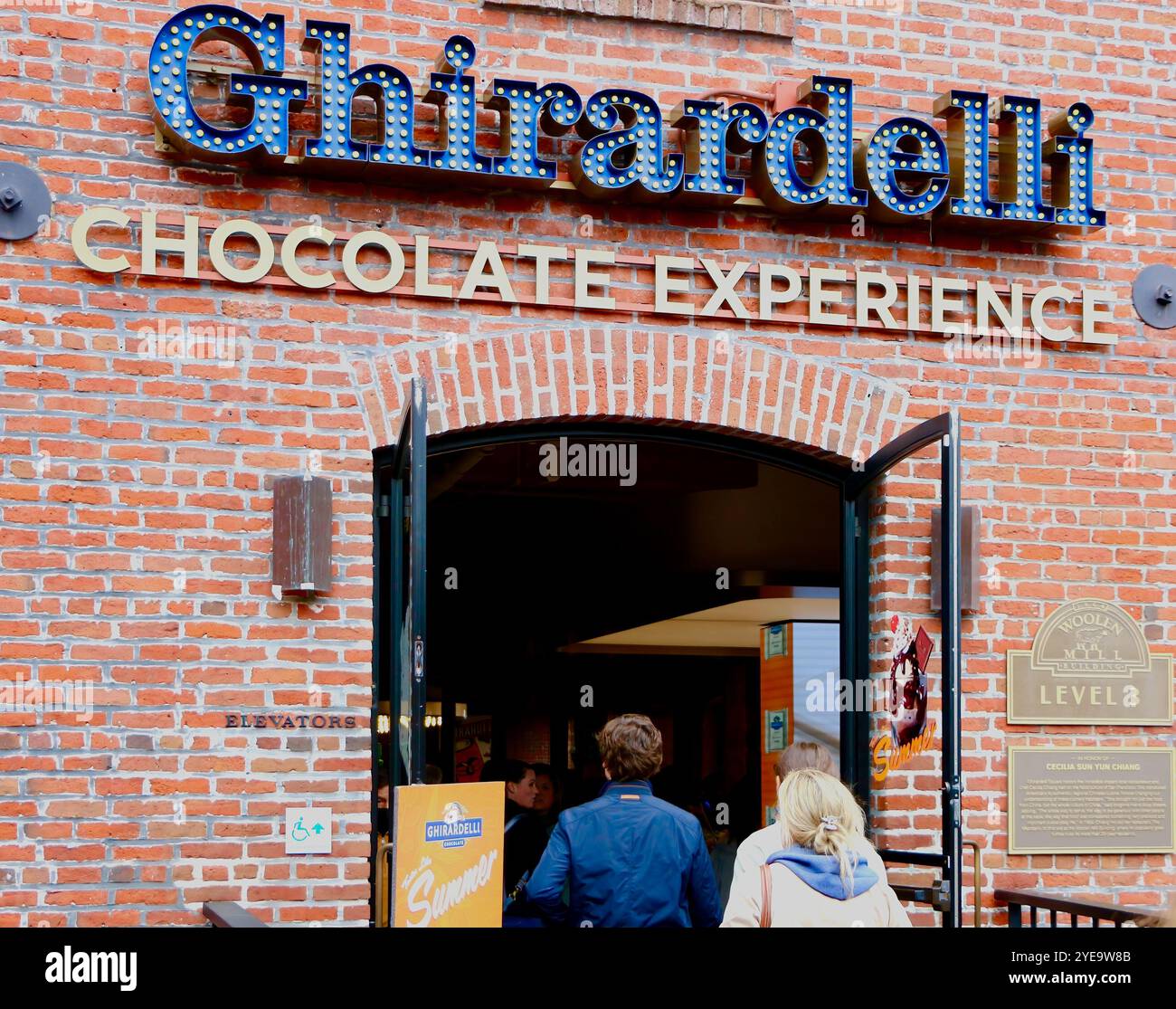 Waiting in line at entrance to the shop of the Ghirardelli Chocolate ...