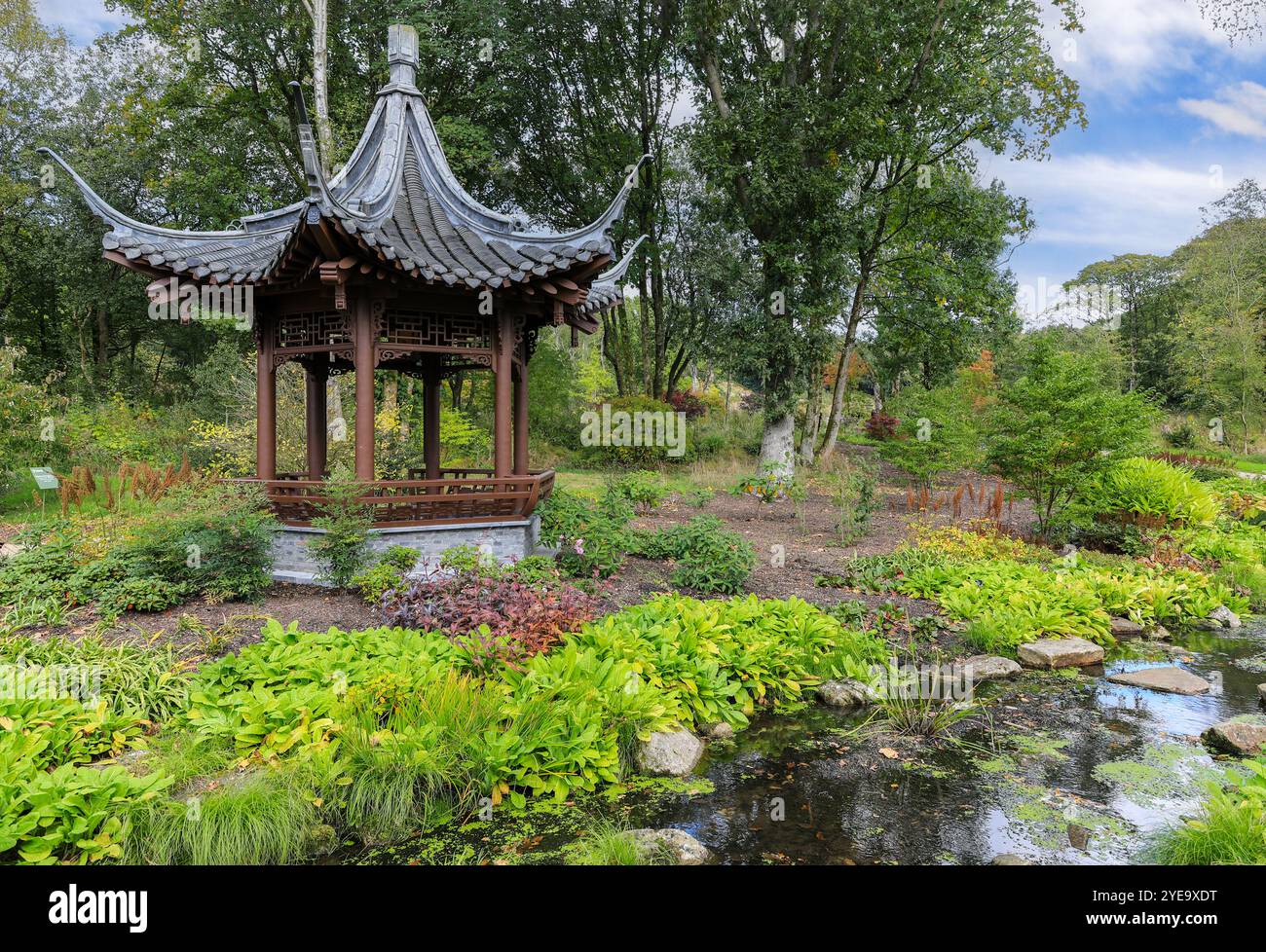 Qing Yin Pavilion (Chinese Music Pavilion) in the Chinese Streamside ...